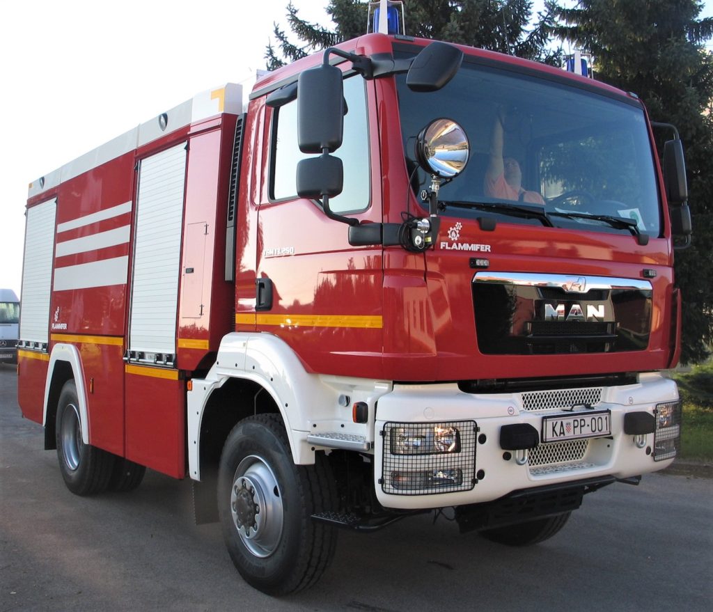 FF TLF 6000 4x4 Tank Pumper - Flammifer