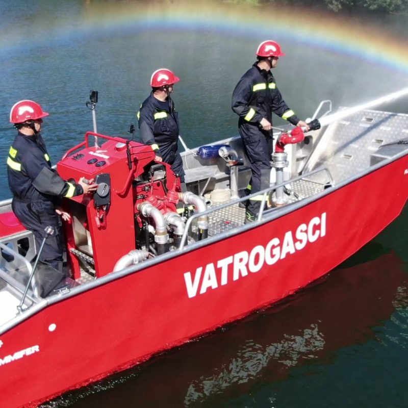 FIREFIGHTING & RESCUE BOATS Archives - Flammifer